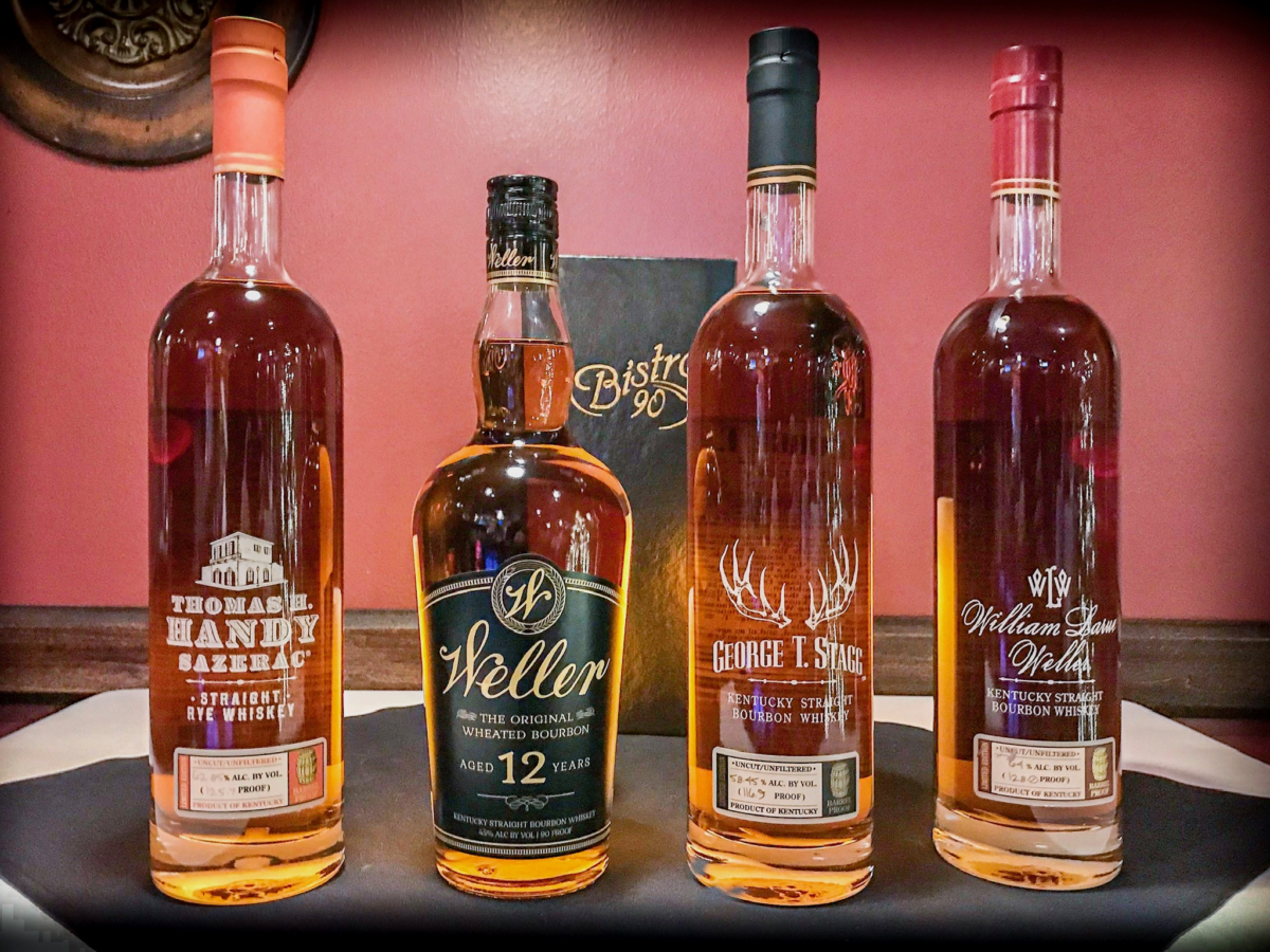 The Bar ⋆ Bistro 90