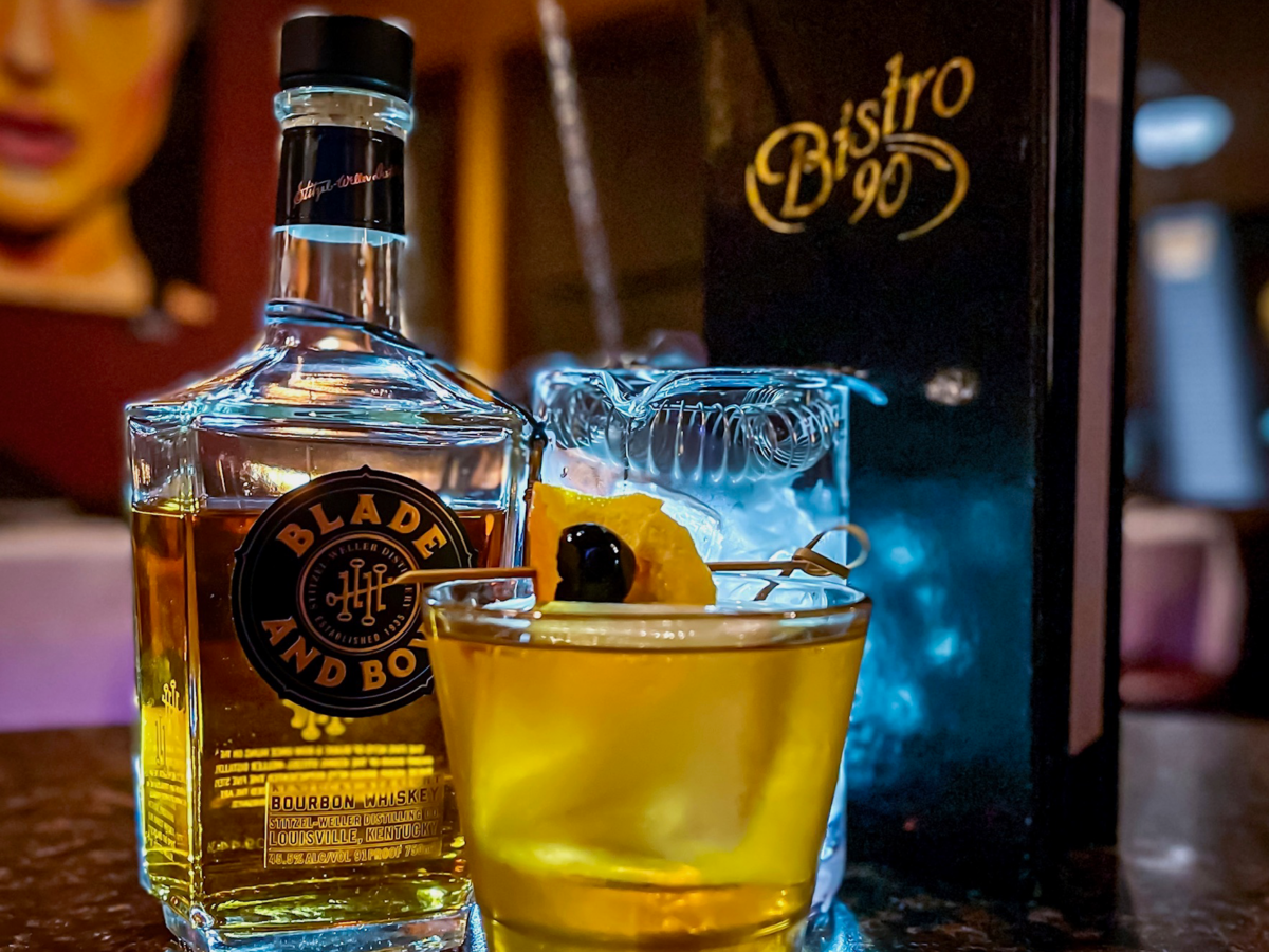 The Bar ⋆ Bistro 90